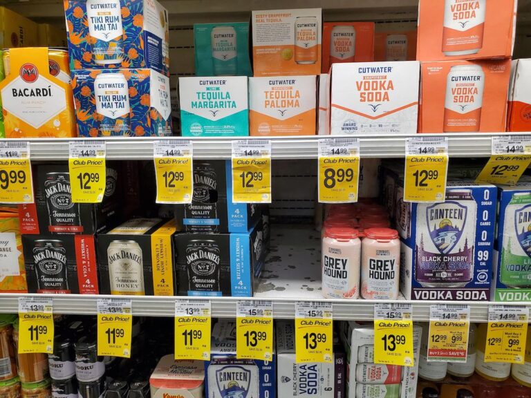 Jack Daniels and Coca Cola collab to create cocktail in a can